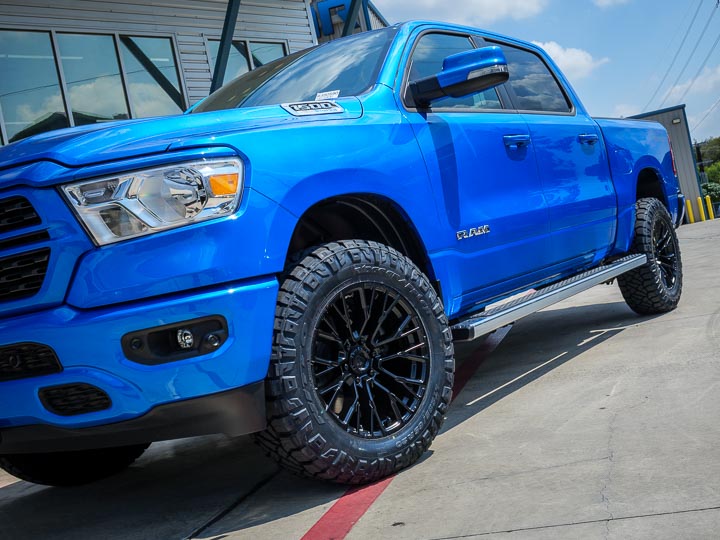 custom offset wheels